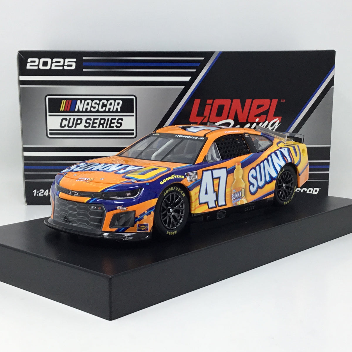 Ricky Stenhouse Jr. 2025 SunnyD 1:24 Diecast – Spoiler Diecast