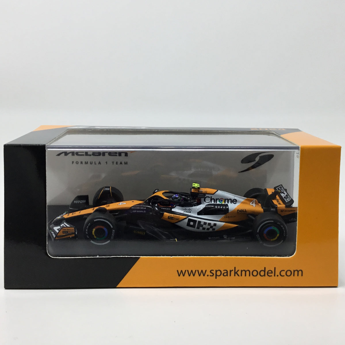 Lando Norris 2024 McLaren MCL38 Singapore GP Win Spark F1 1:64 Diecast ...