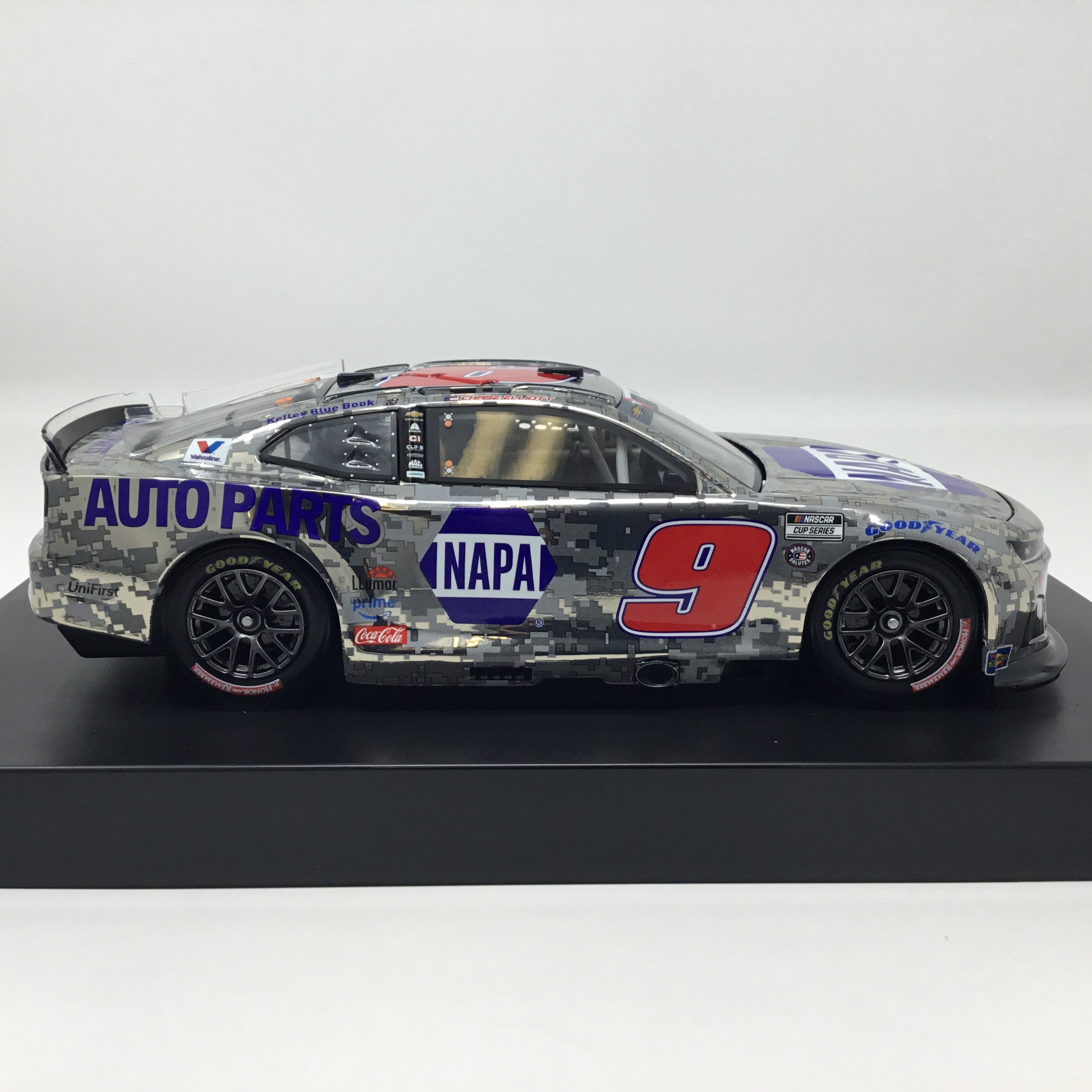 Chase Elliott 2025 NAPA Salutes Color Chrome 1:24 Diecast – Spoiler Diecast