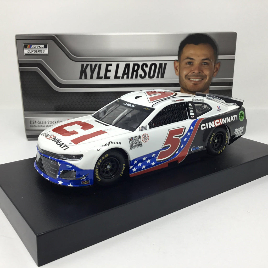 Kyle Larson – Page 2 – Spoiler Diecast