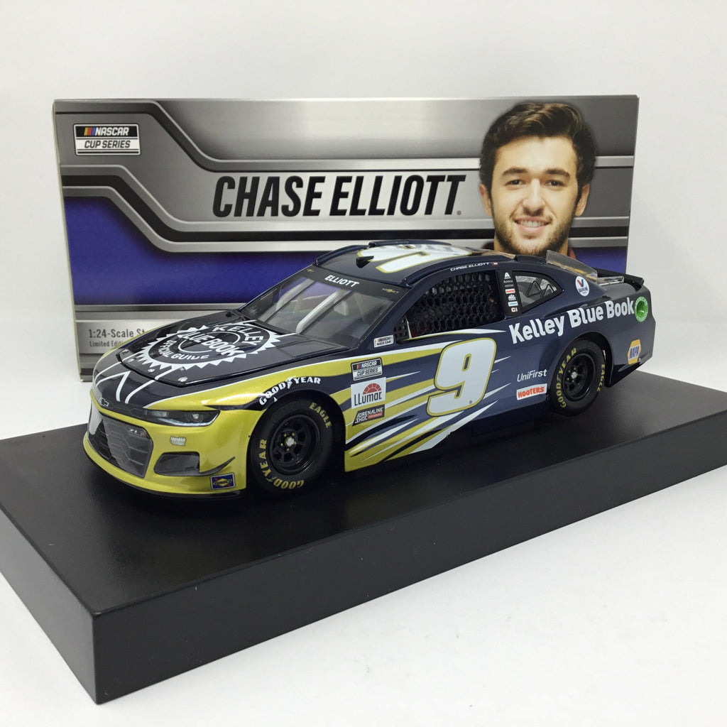 Chase Elliott – Page 4 – Spoiler Diecast